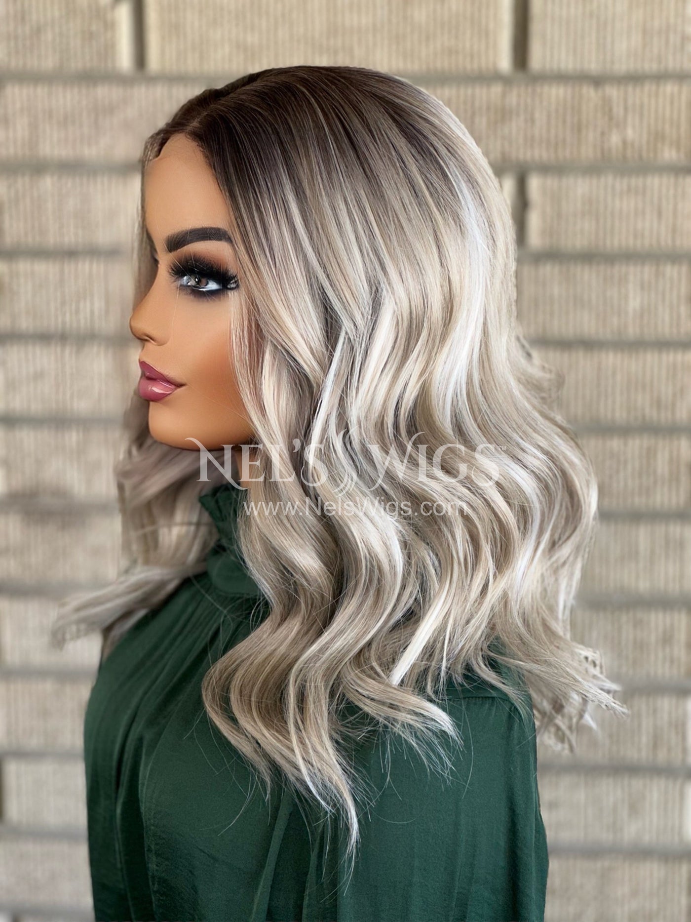Terry 01 - OG - Ash Blonde with Highlights - Nel's Wigs